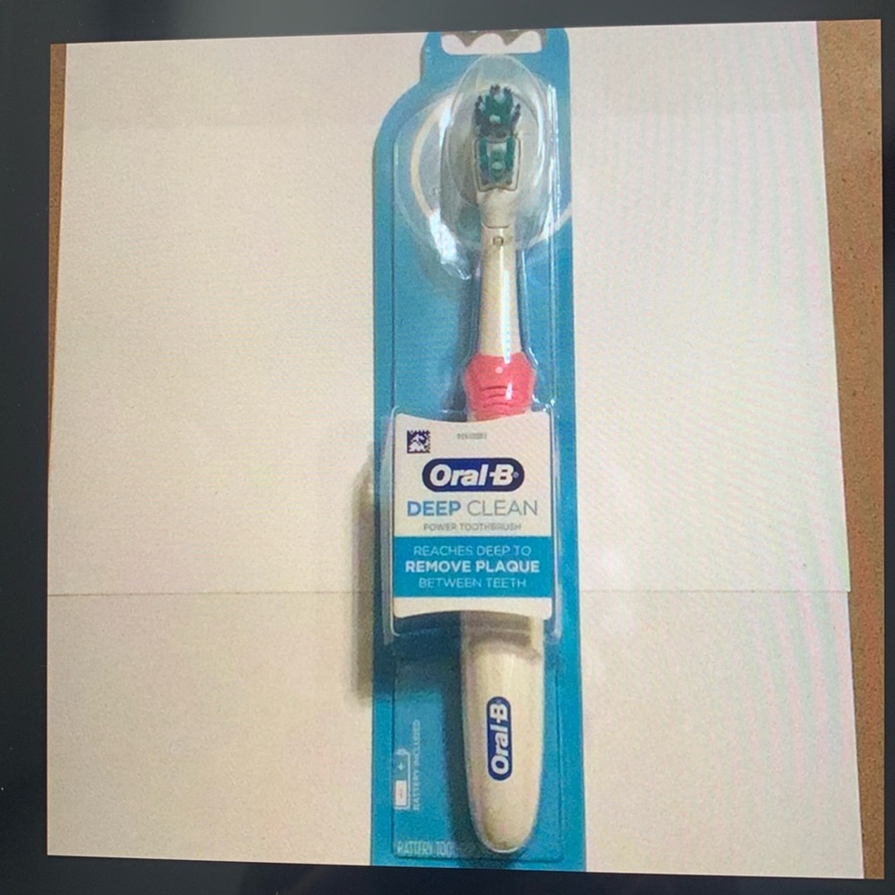 Oral - B Deep Clean Battery Power Electric Toothbrush… - Gem